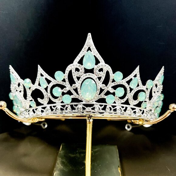 Handmade | Accessories | Princess Tiara Emerald Gemstone Tiara Silver ...